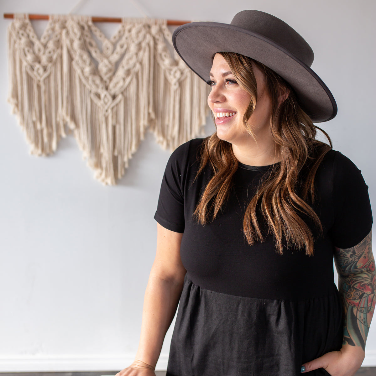 Meet Lindsay: Owner behind Lost in Layers | Leah Yard Designs